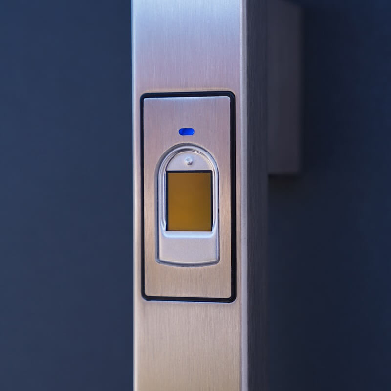 New generation aluminium entrance door - Inotherm